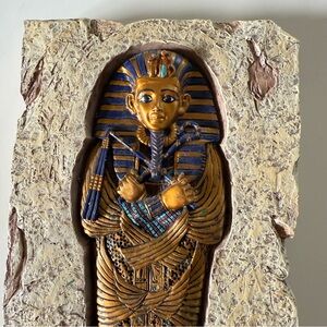 Wall Decor | Egyptian King Tut Mummy Plaque Golden Sarcophagus Summit ...